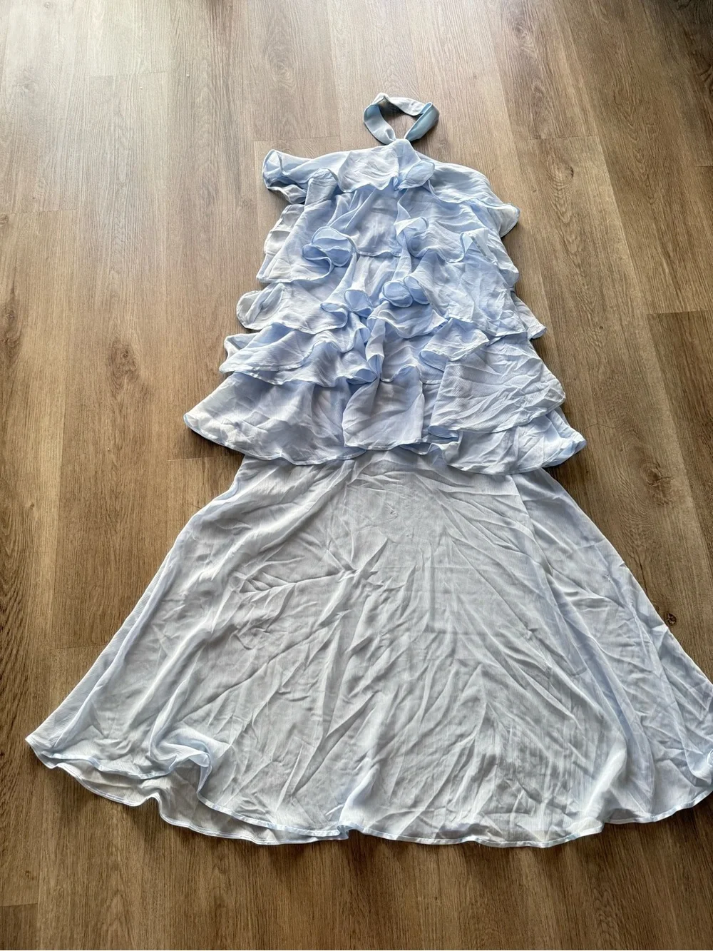 Elliatt | Dresses | Elliatt Eliane Blue Halter Neck Rufffle Tiered ...